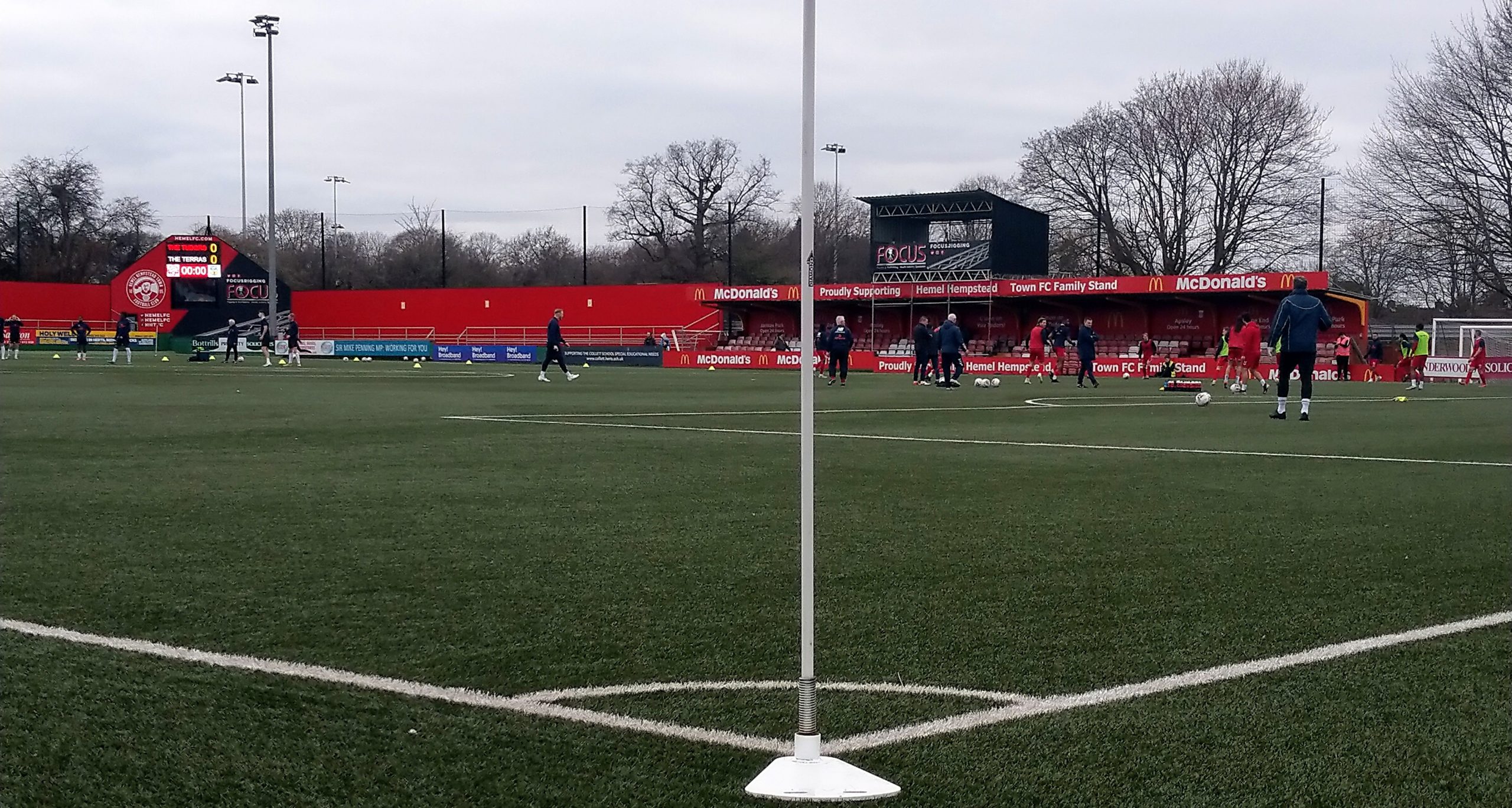 Hemel Confirm Away Segregation | Gloverscast